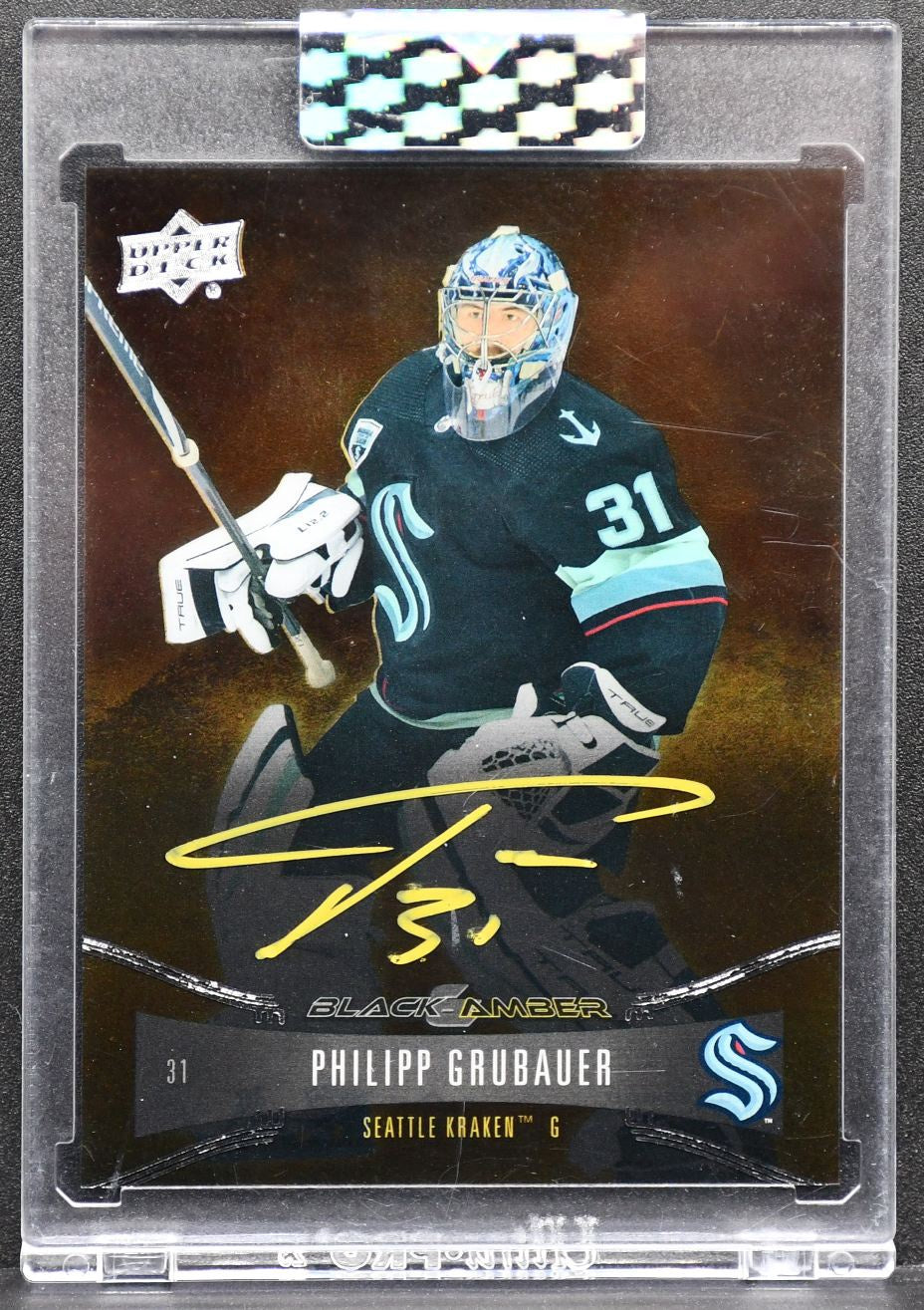 2021-22 UD Clear Cut Black and Amber Philipp Grubauer BA-PG Seattle Kr ...